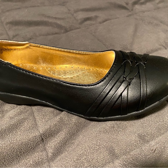 Shoes | New School Rider Shoes Girls Size 4 | Poshmark